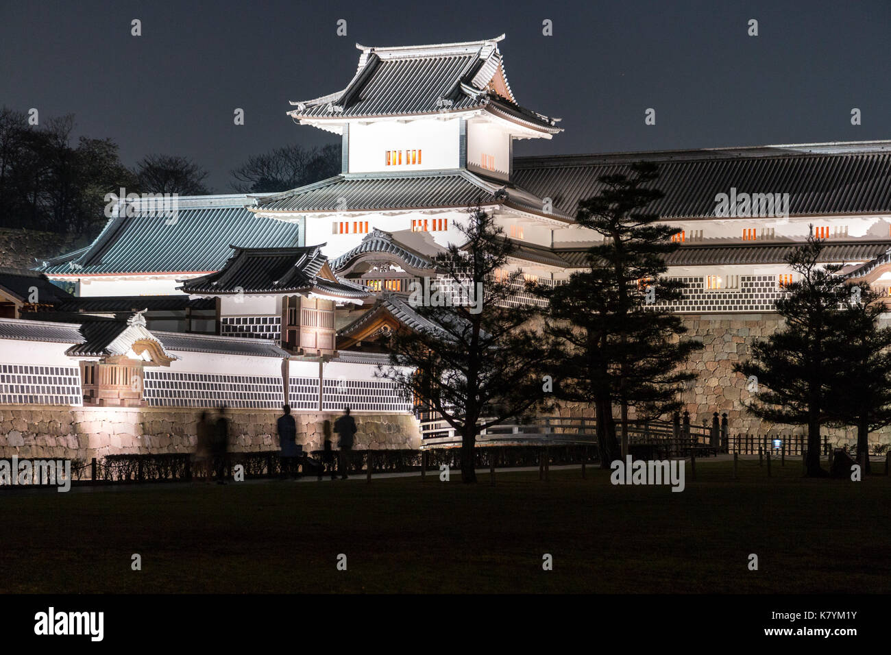 Kanazawa castle, Japan. Hashizume bridge and koraimon style gate part ...
