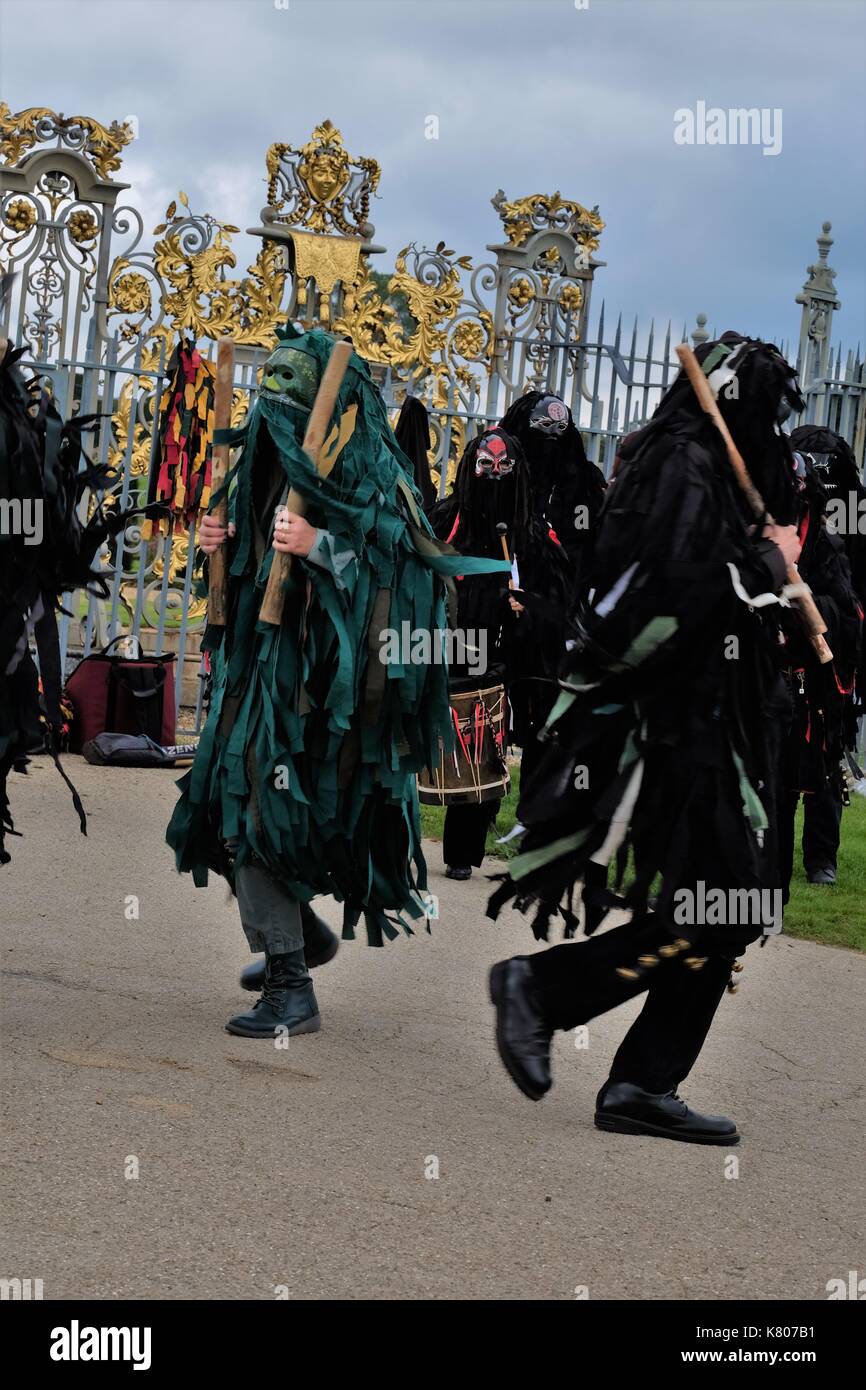 traditional morris dancer Stock Photo - Alamy