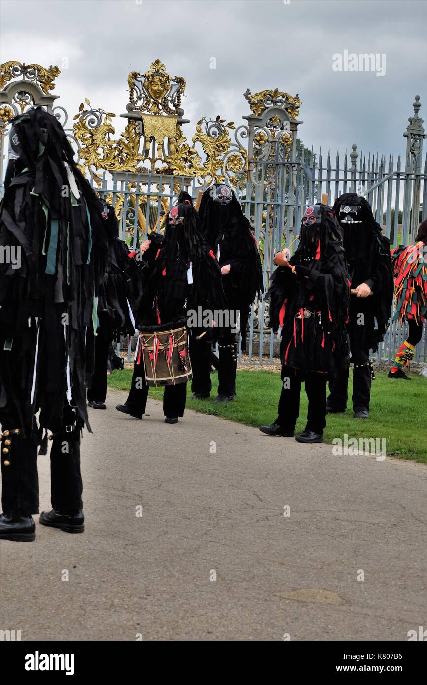 traditional morris dancer Stock Photo - Alamy