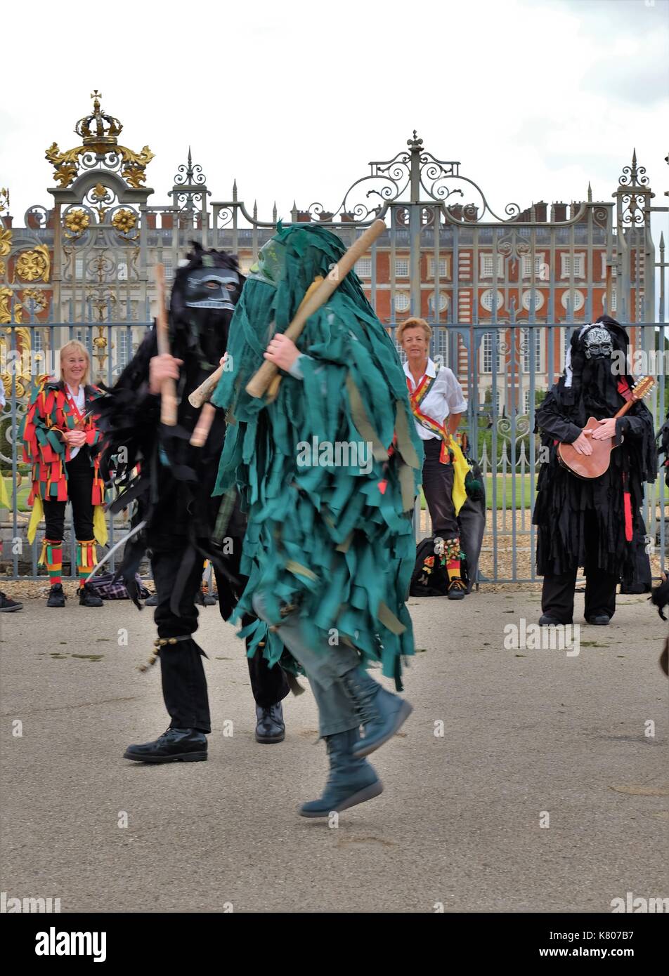traditional morris dancer Stock Photo - Alamy