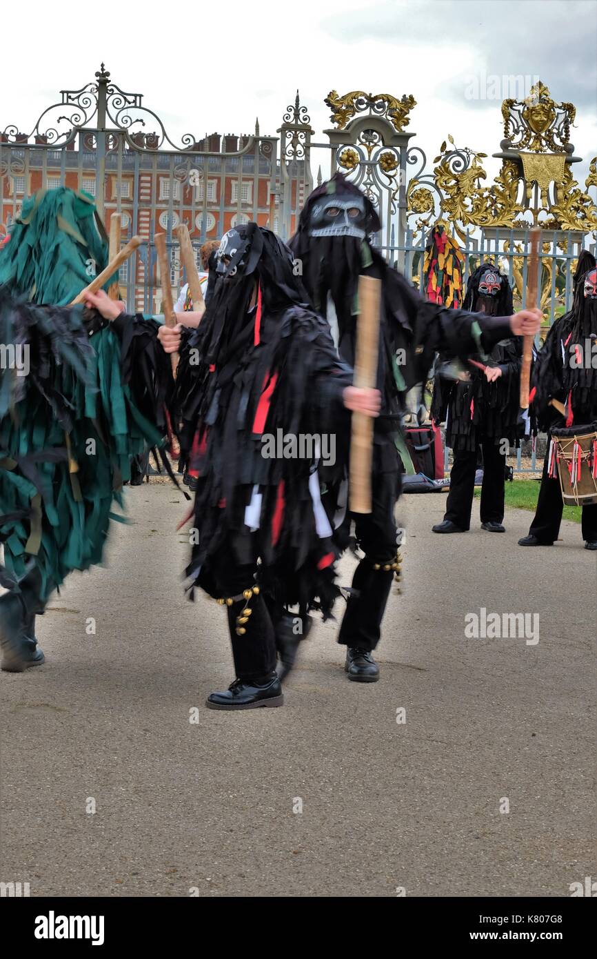 traditional morris dancer Stock Photo - Alamy