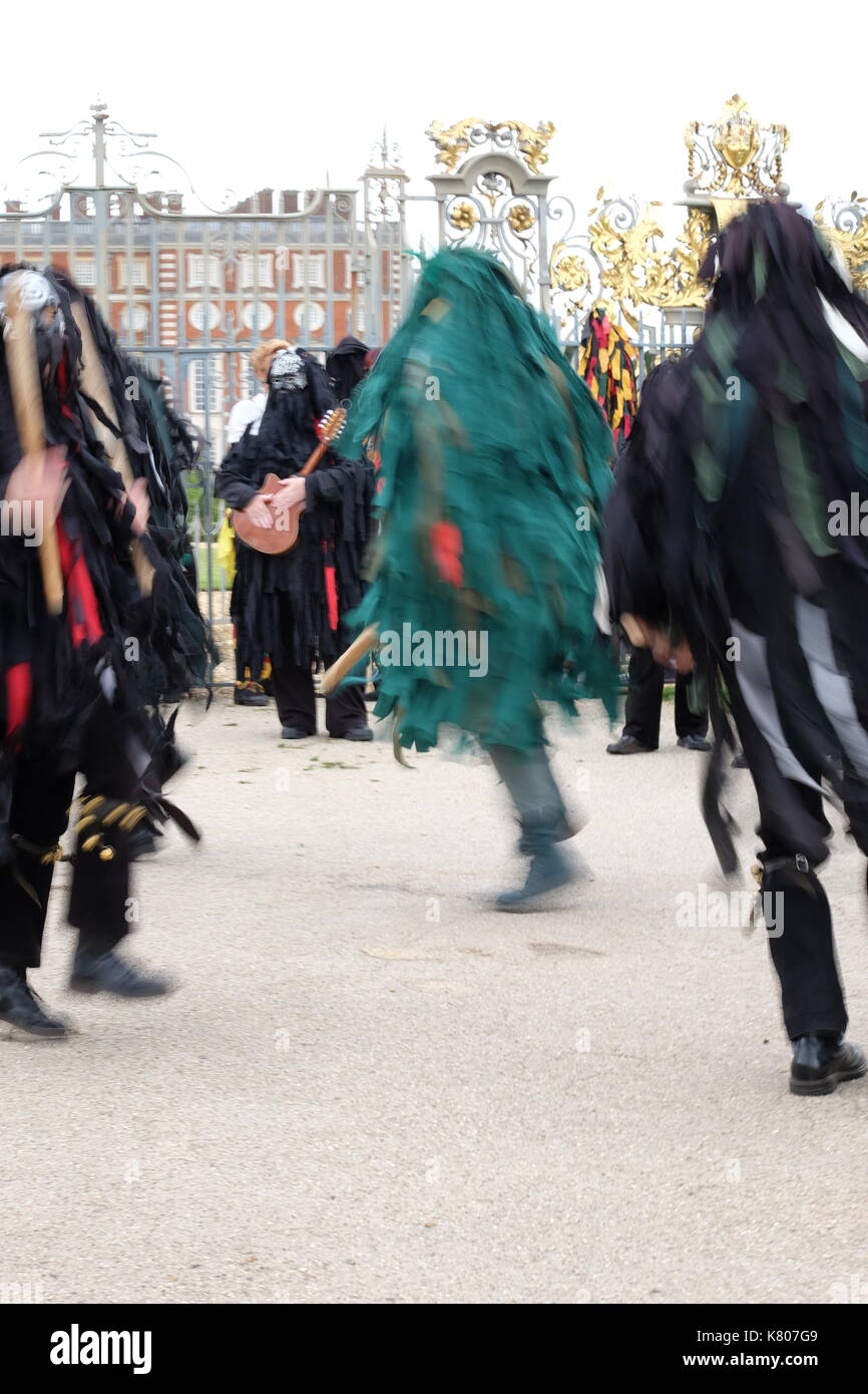 traditional morris dancer Stock Photo - Alamy
