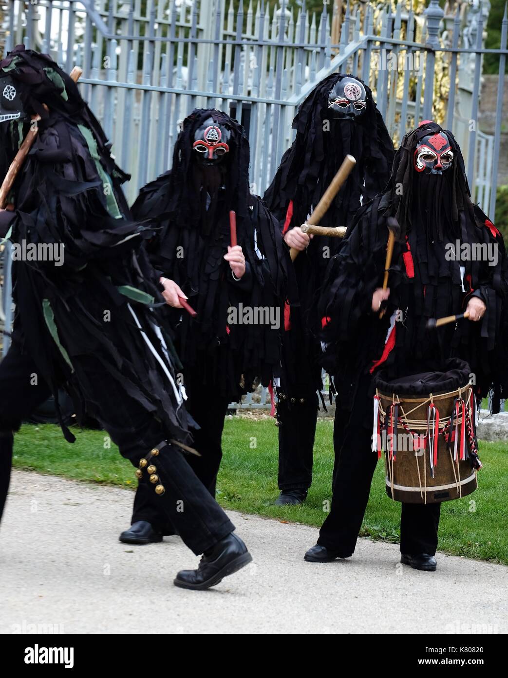 traditional morris dancer Stock Photo - Alamy