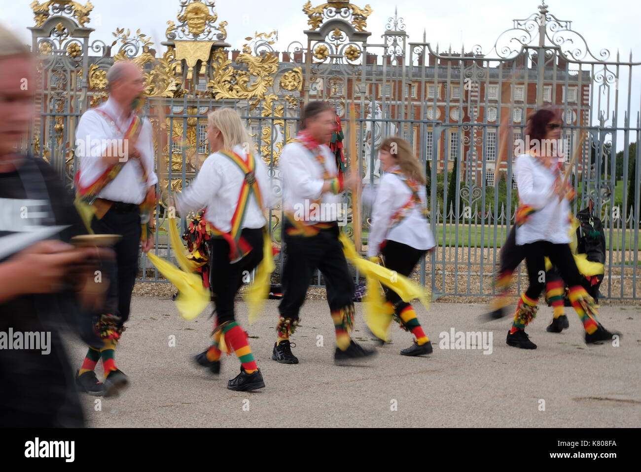 traditional morris dancer Stock Photo - Alamy