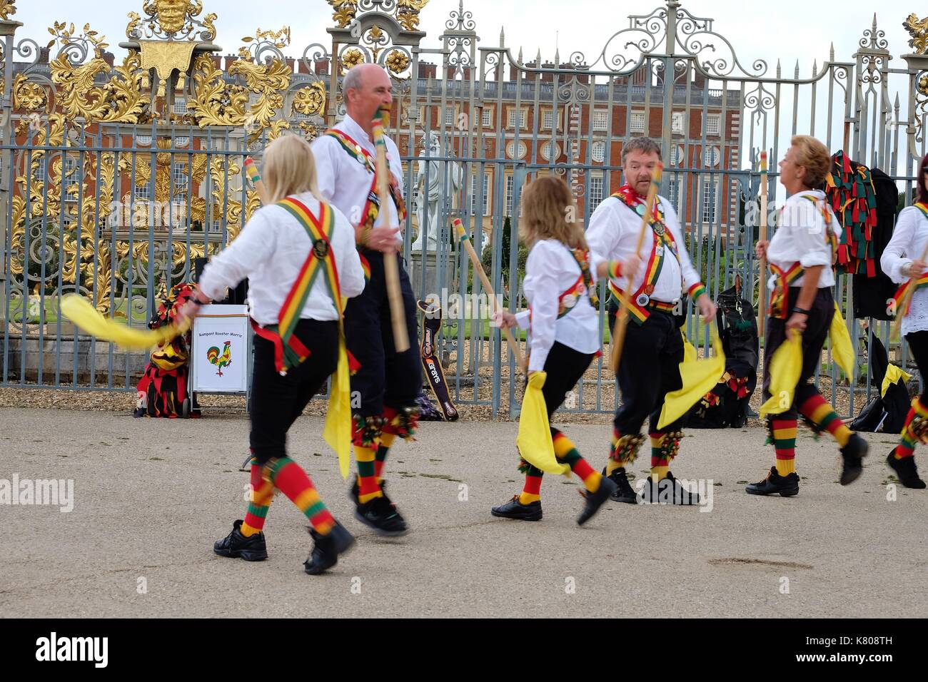 traditional morris dancer Stock Photo - Alamy