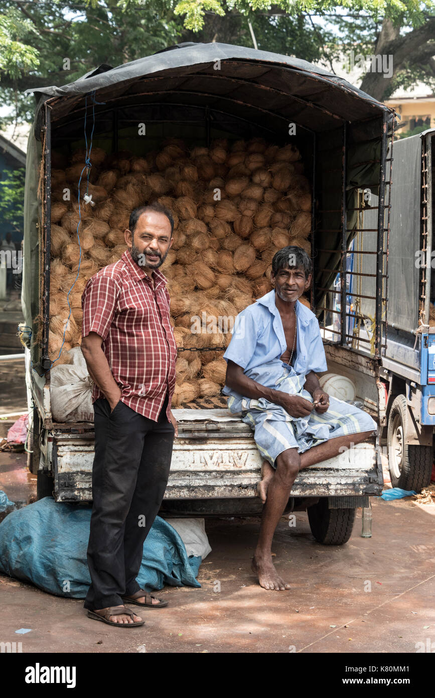Coconut truck hi-res stock photography and images - Alamy