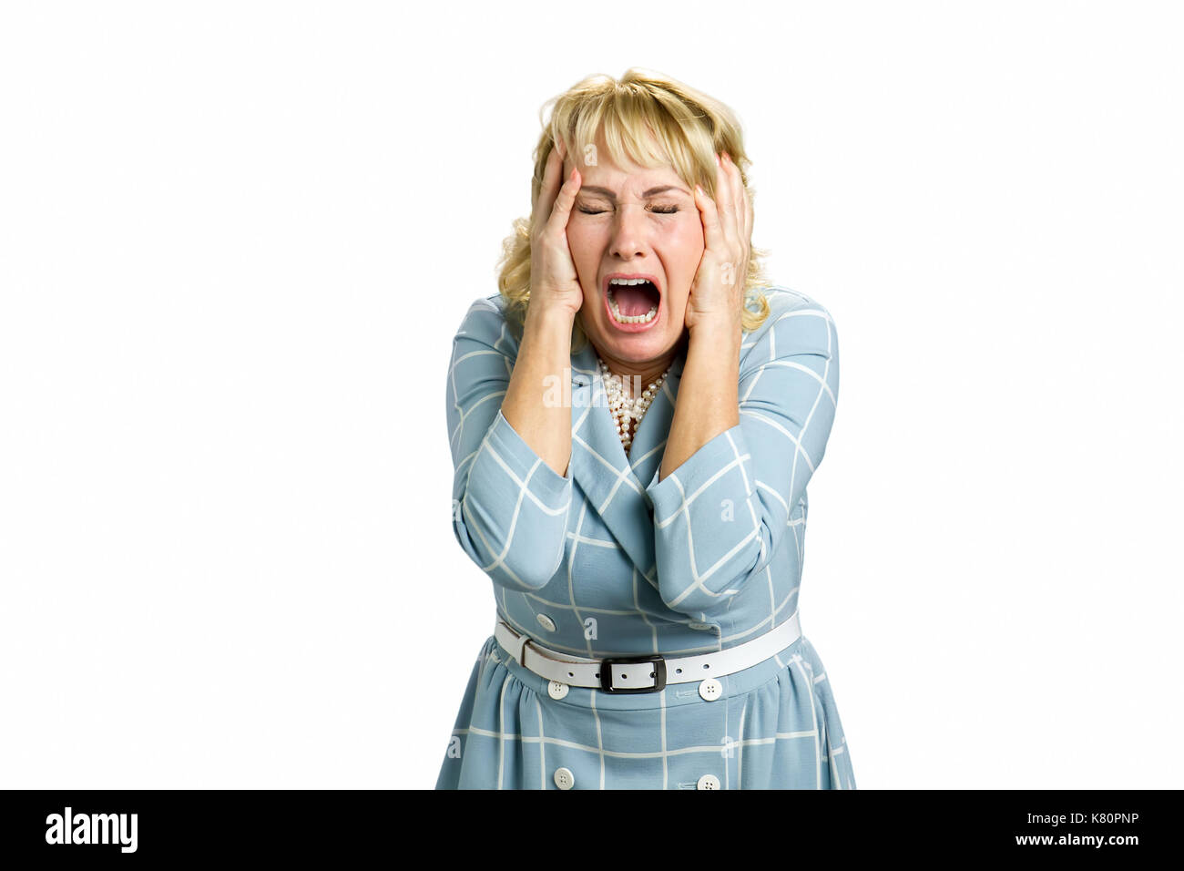 Portrait of screaming dissapointed woman Stock Photo - Alamy
