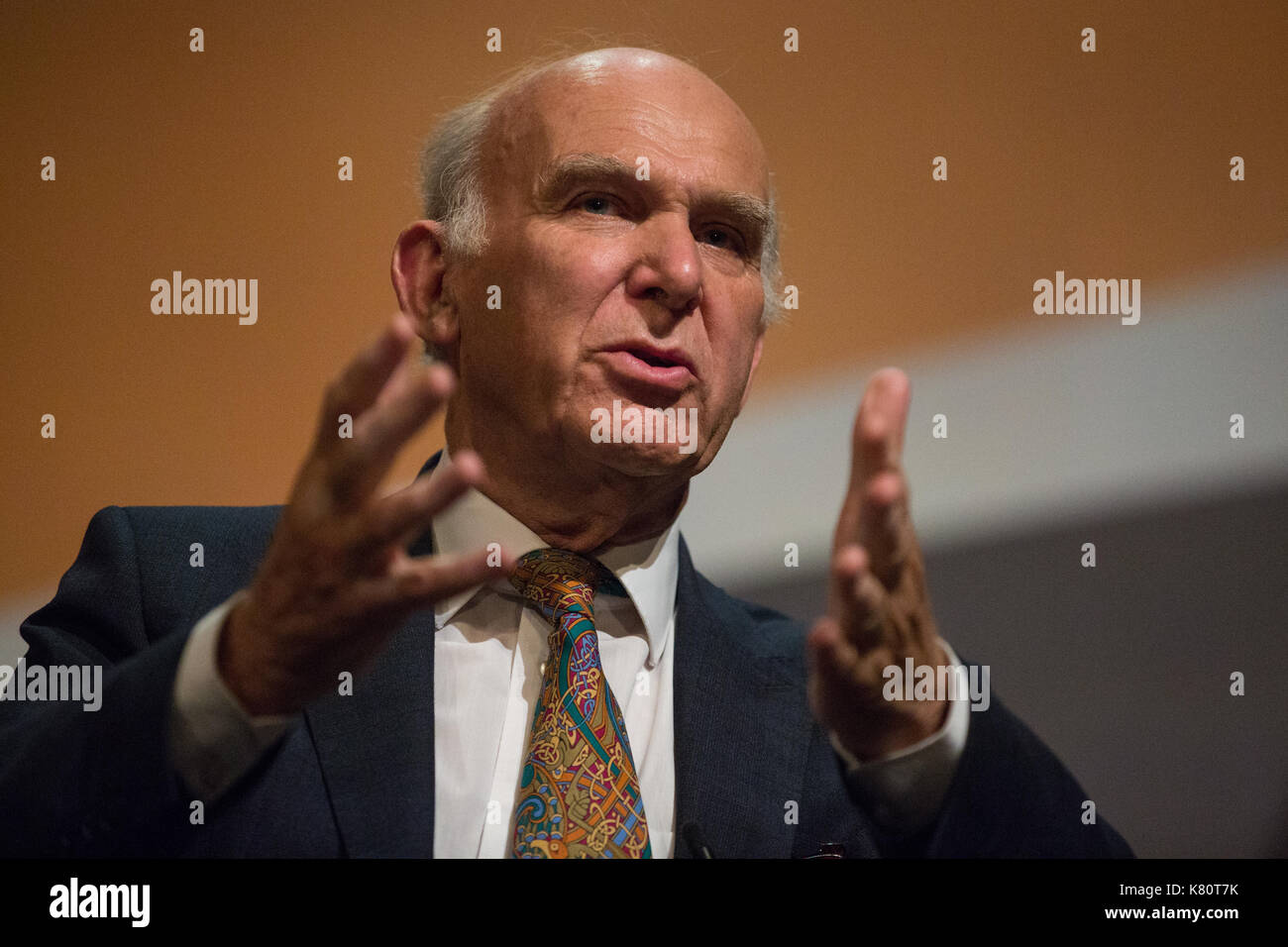 Sir vince cable hi-res stock photography and images - Alamy