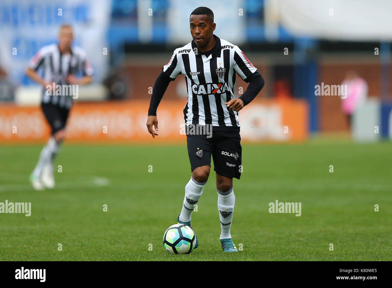 FLORIAN'POLIS, SC - 17.09.2017: AVAÍ X ATLÉTICO MG - Robinho of Atletico during the game between ...