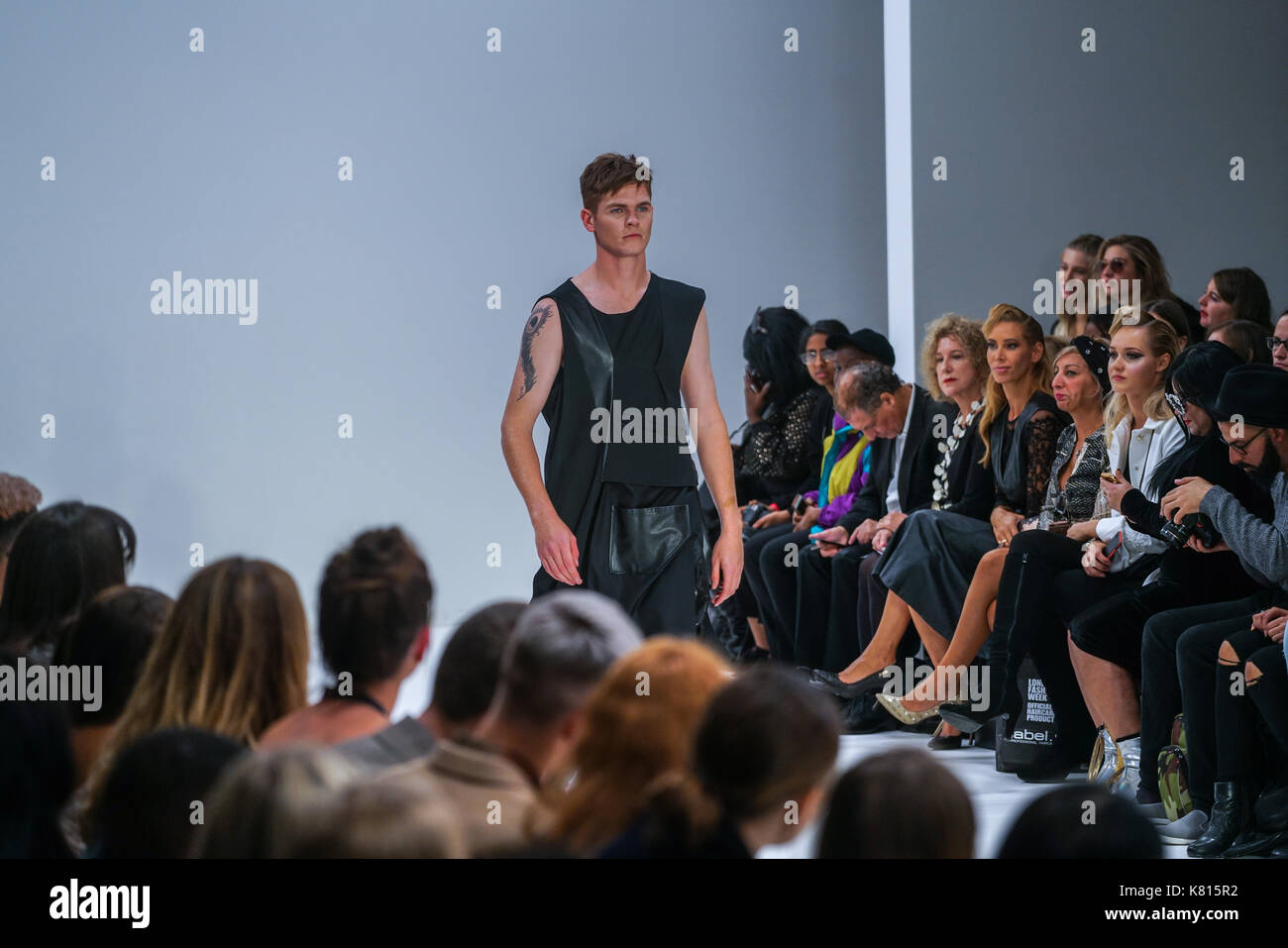 Shun yu hi-res stock photography and images - Alamy