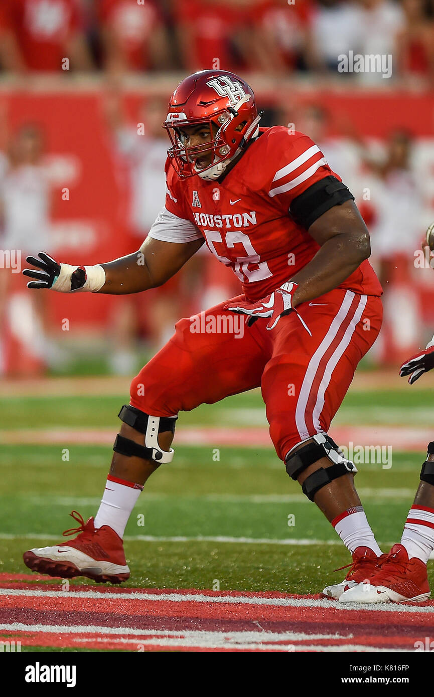 Houston, TX, USA. 16th Sep, 2017. Houston Cougars offensive lineman ...