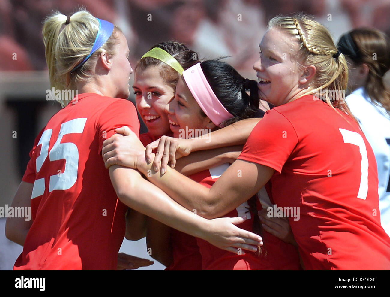 Usa. 17th Sep, 2017. SPORTS -- Ashlay Ballantyne, Jennifer Munoz ...