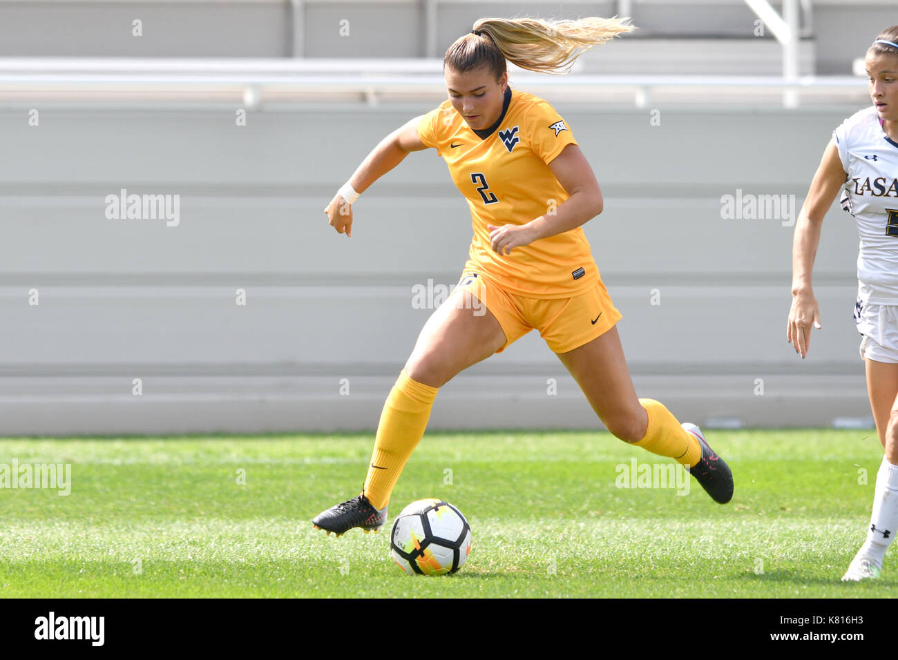 Jade roberts hi-res stock photography and images - Alamy