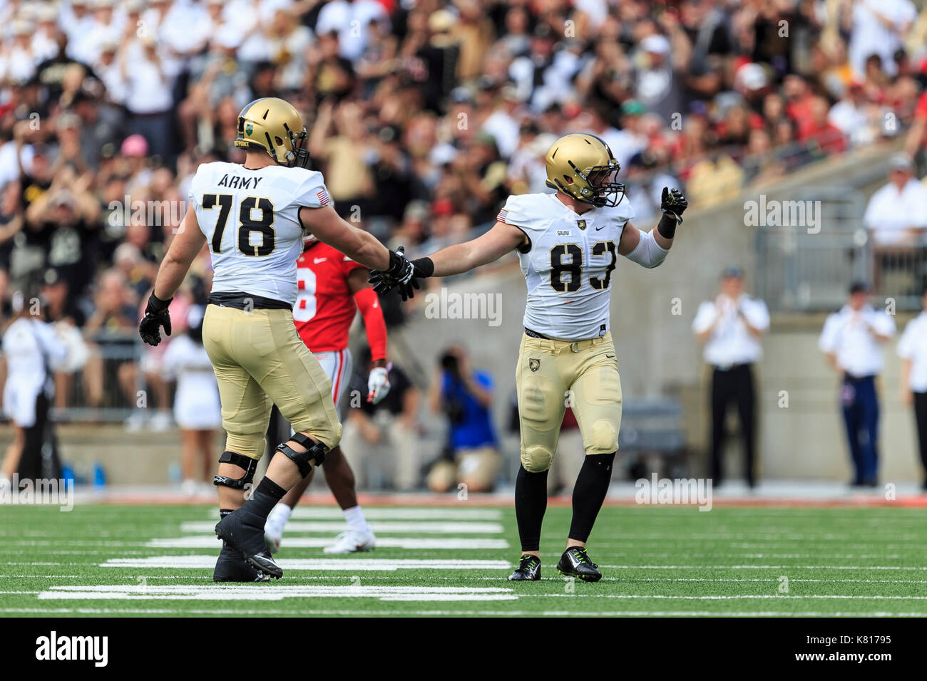 Columbus, Ohio, USA. 16th Sep, 2017. Army Black Knights offensive ...