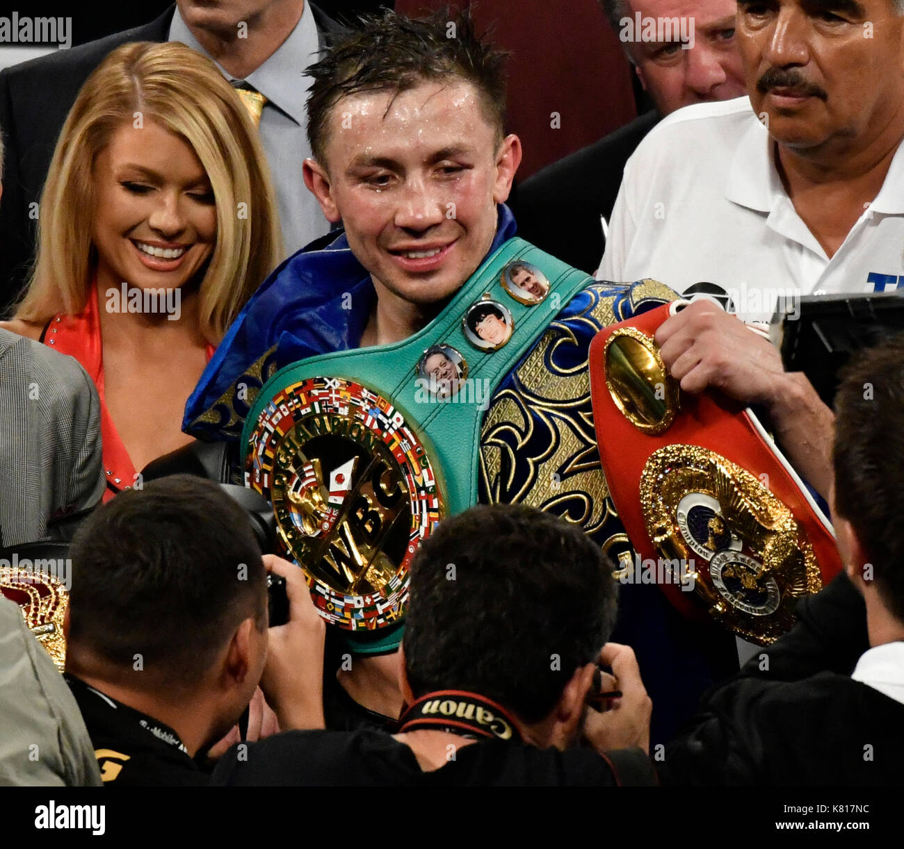 Las Vegas, NV, USA. 16th Sep, 2017. (In gray trunks) GGG goes 12 rounds ...