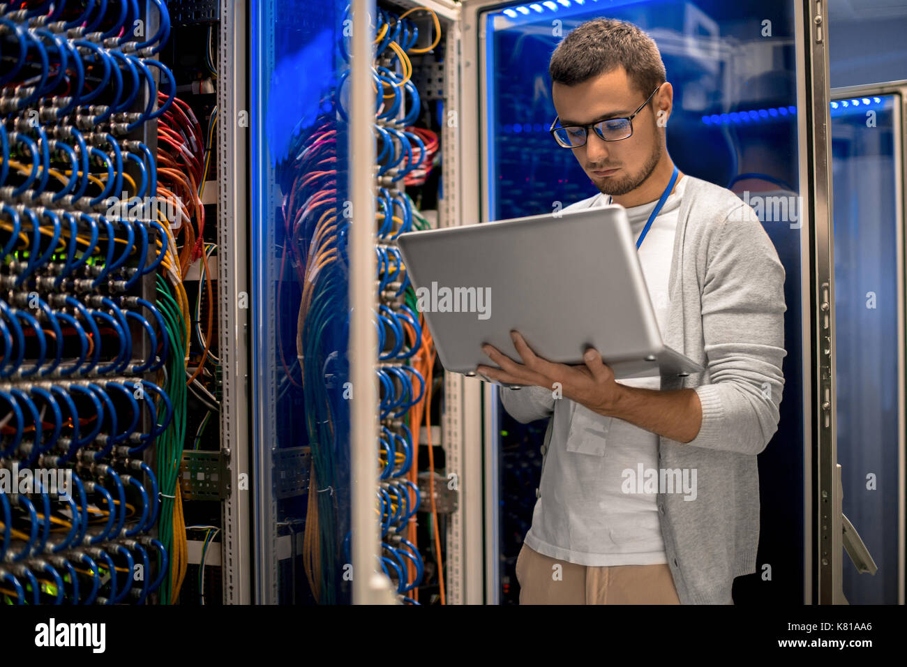 Supercomputer system hi-res stock photography and images - Alamy