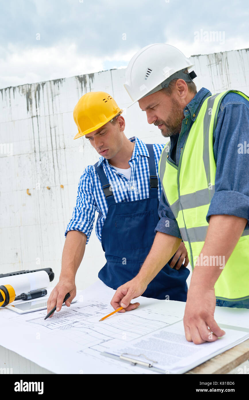 Constructor blueprint hi-res stock photography and images - Alamy
