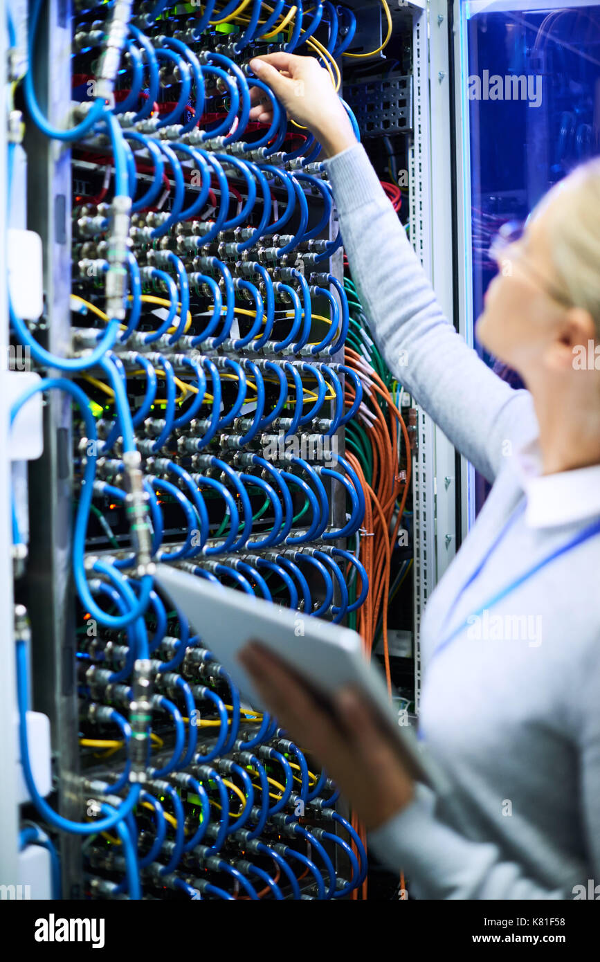 Network engineer hi-res stock photography and images - Alamy
