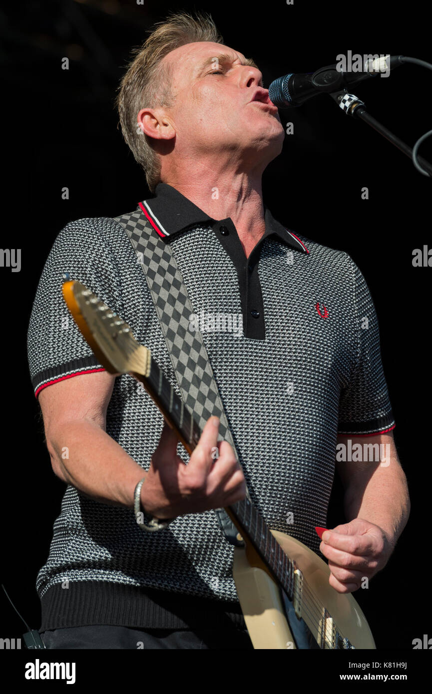 Dave wakeling hi-res stock photography and images - Alamy