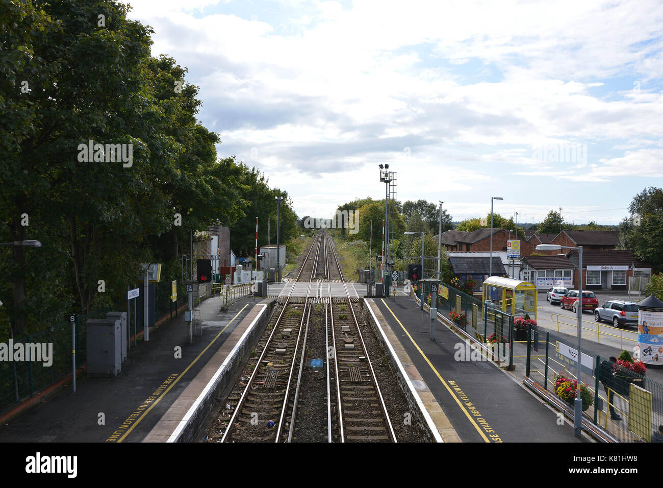 Station maghull hi-res stock photography and images - Alamy