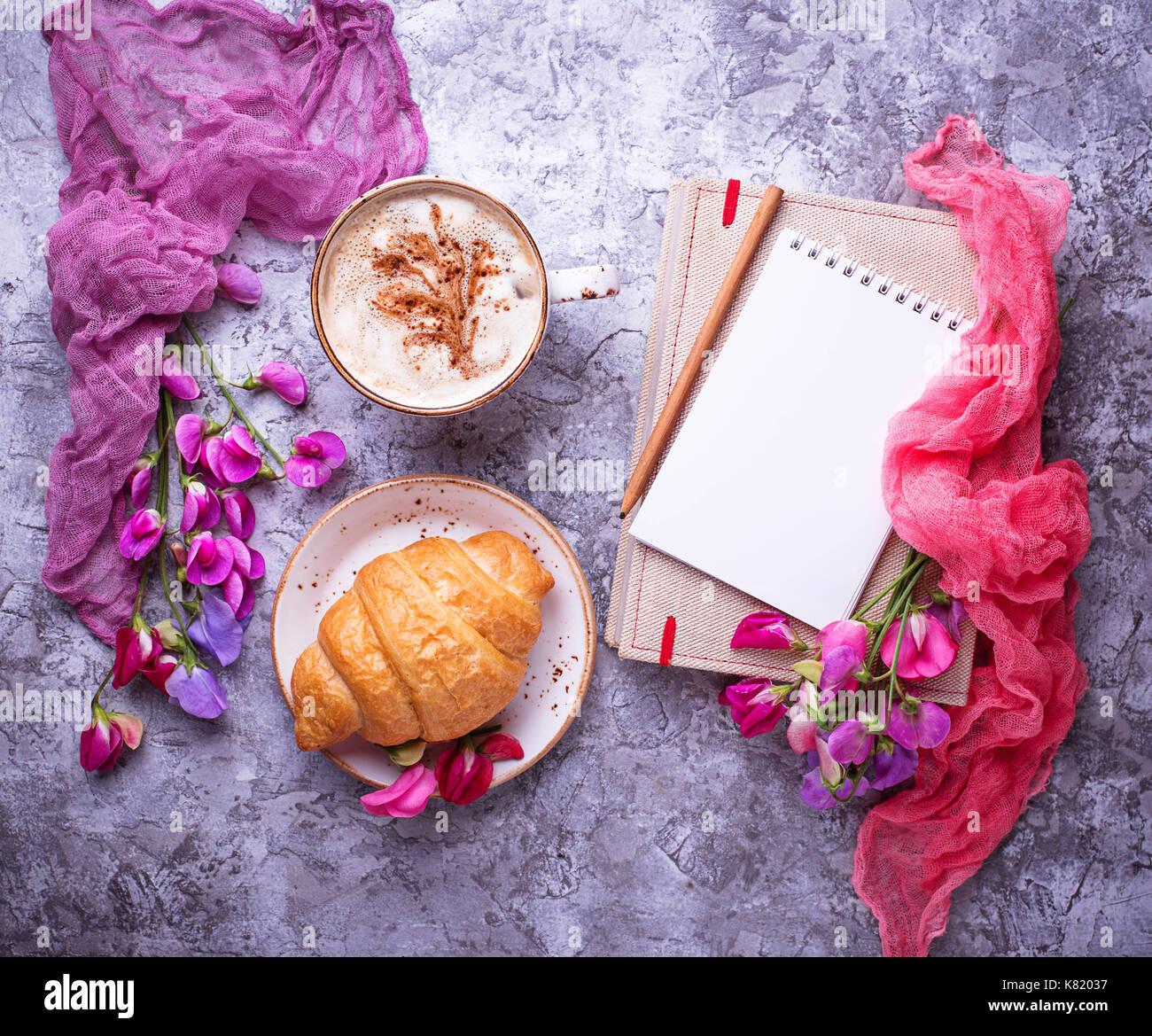 Flatlay coffee plants hi-res stock photography and images - Alamy