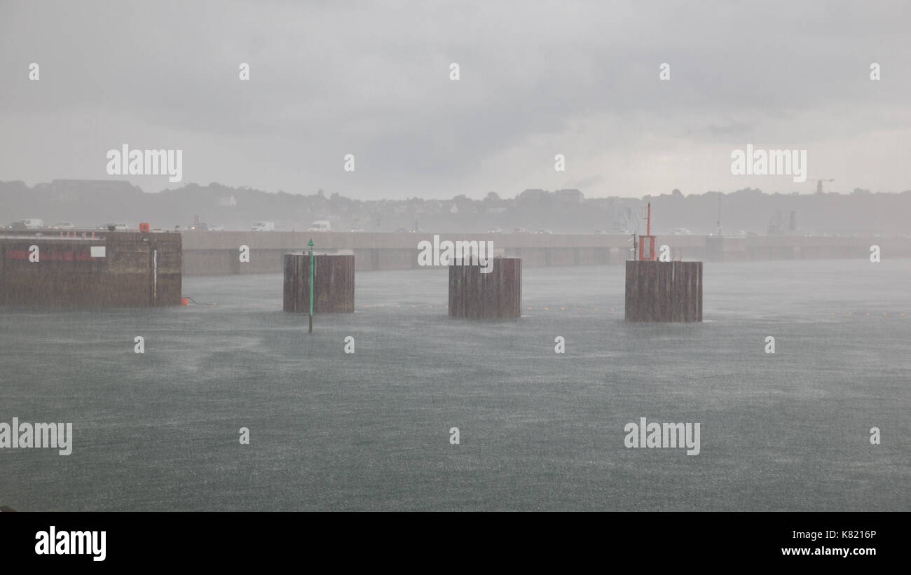 Lashing rain hi-res stock photography and images - Alamy