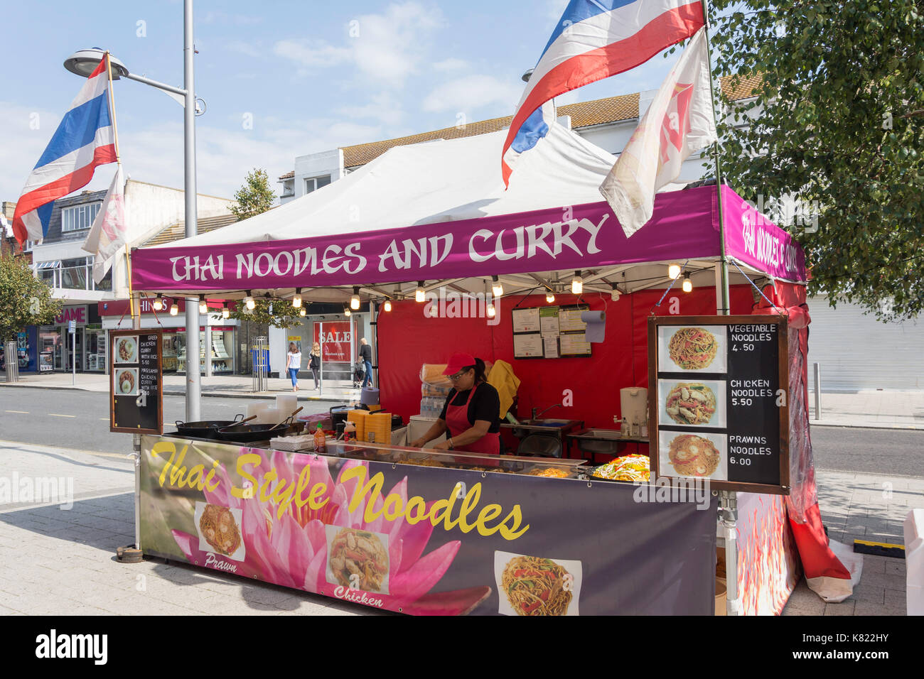 Thai noodles and curry stall, Pier Avenue, Clacton-on-Sea, Essex ...