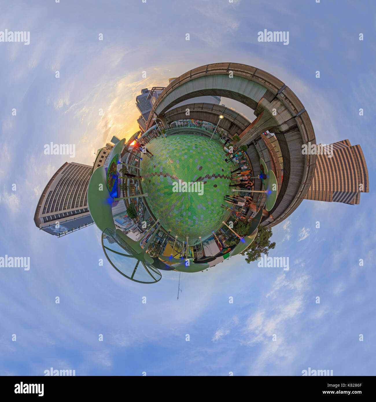 360 mall hi-res stock photography and images - Alamy