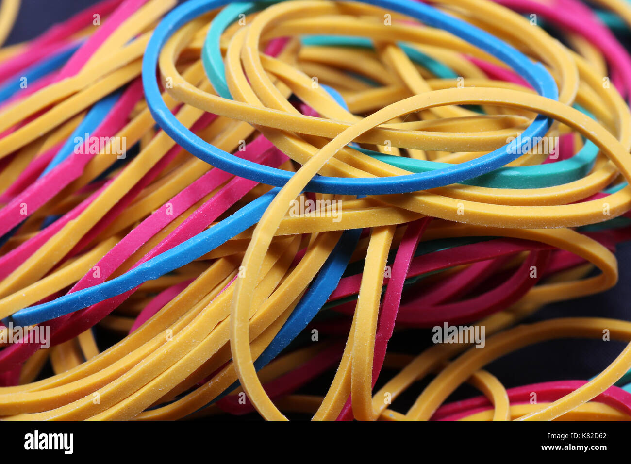 das sind sachen die im büro oft gebraucht werden, these are things that ...