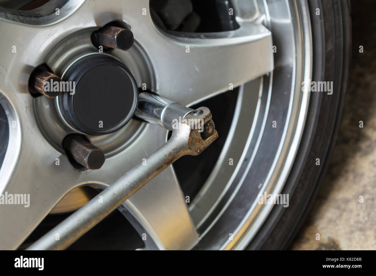 Change the wheel hi-res stock photography and images - Alamy