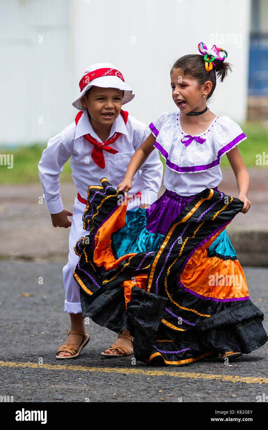 Costa rica children traditional dress hi-res stock photography and ...