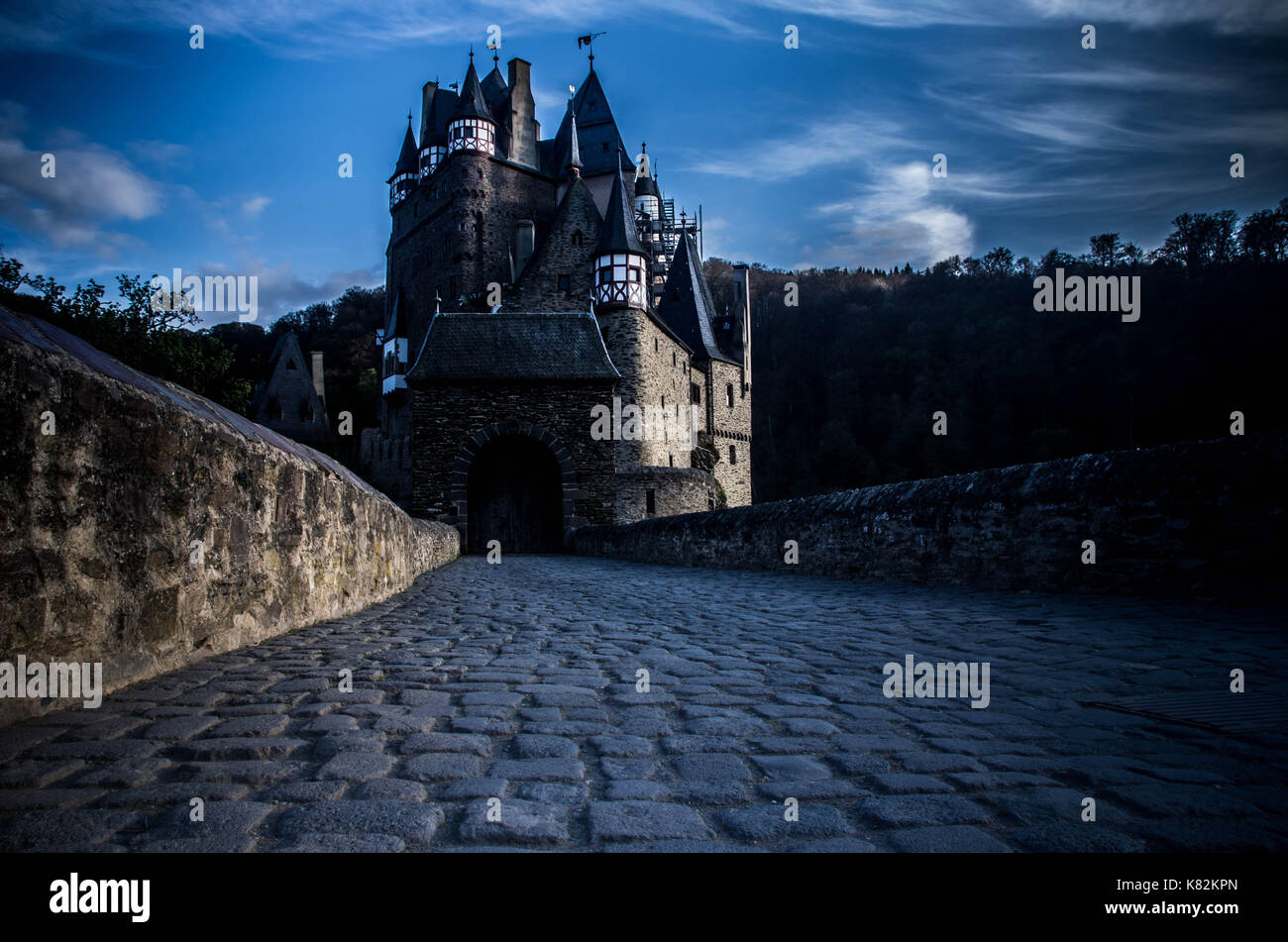 Eltz castle in wierschem hi-res stock photography and images - Alamy