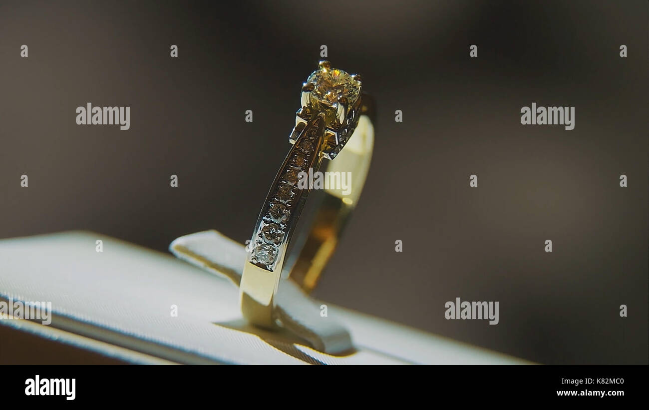 Precious diamond rings. Fine luxury diamond jewellery window display ...