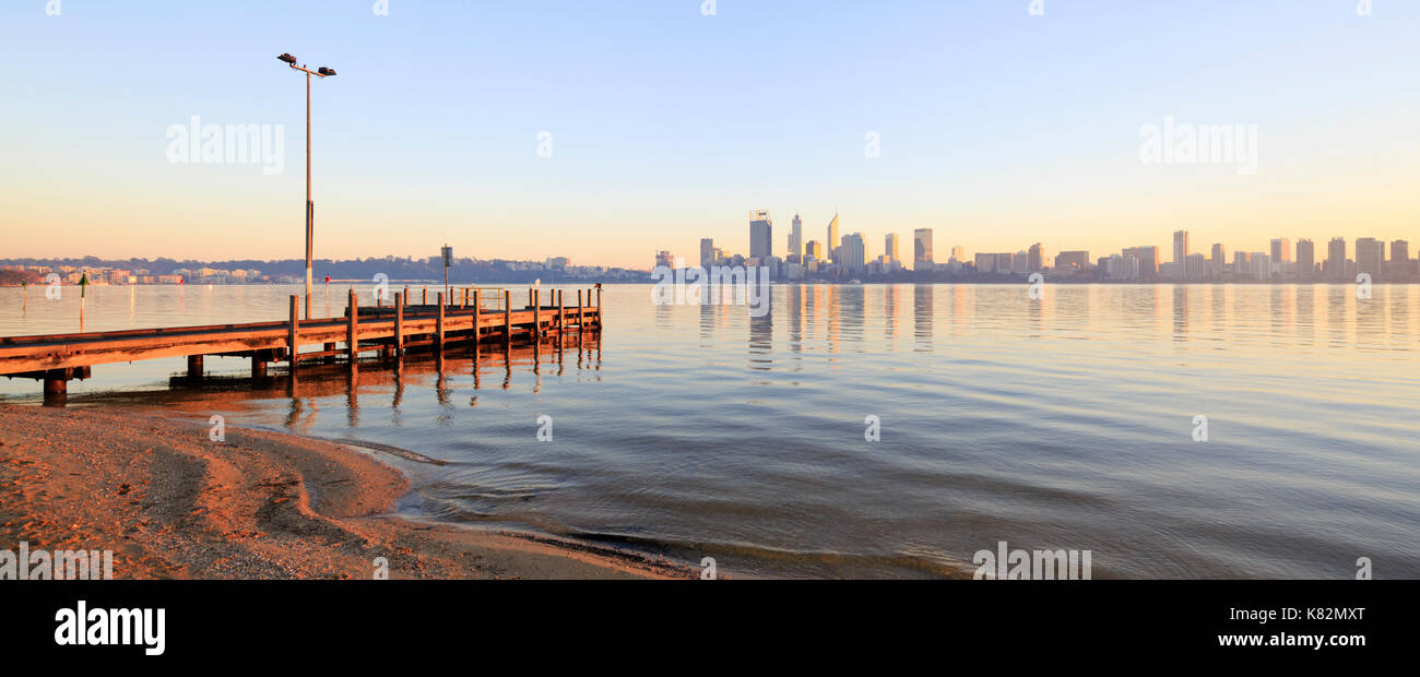 Coode Street Jetty and the Swan River in South Perth Stock Photo - Alamy