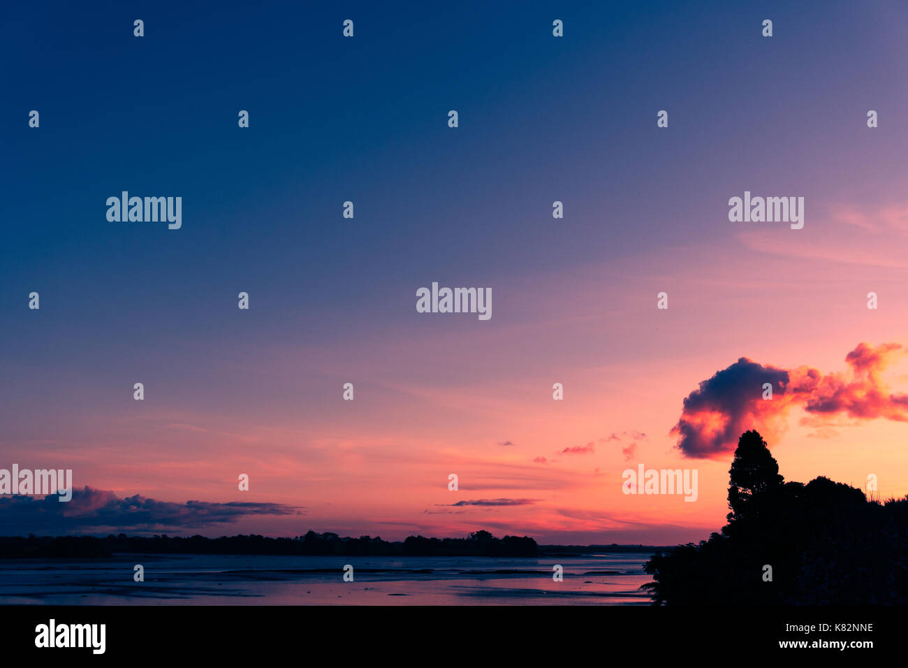Resolution bay new zealand High Resolution Stock Photography and Images ...