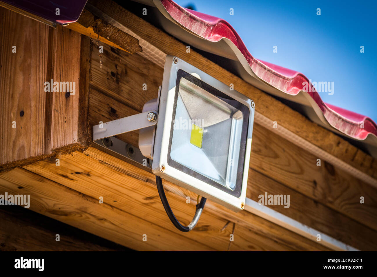 Modern front yard lighting hi-res stock photography and images - Alamy