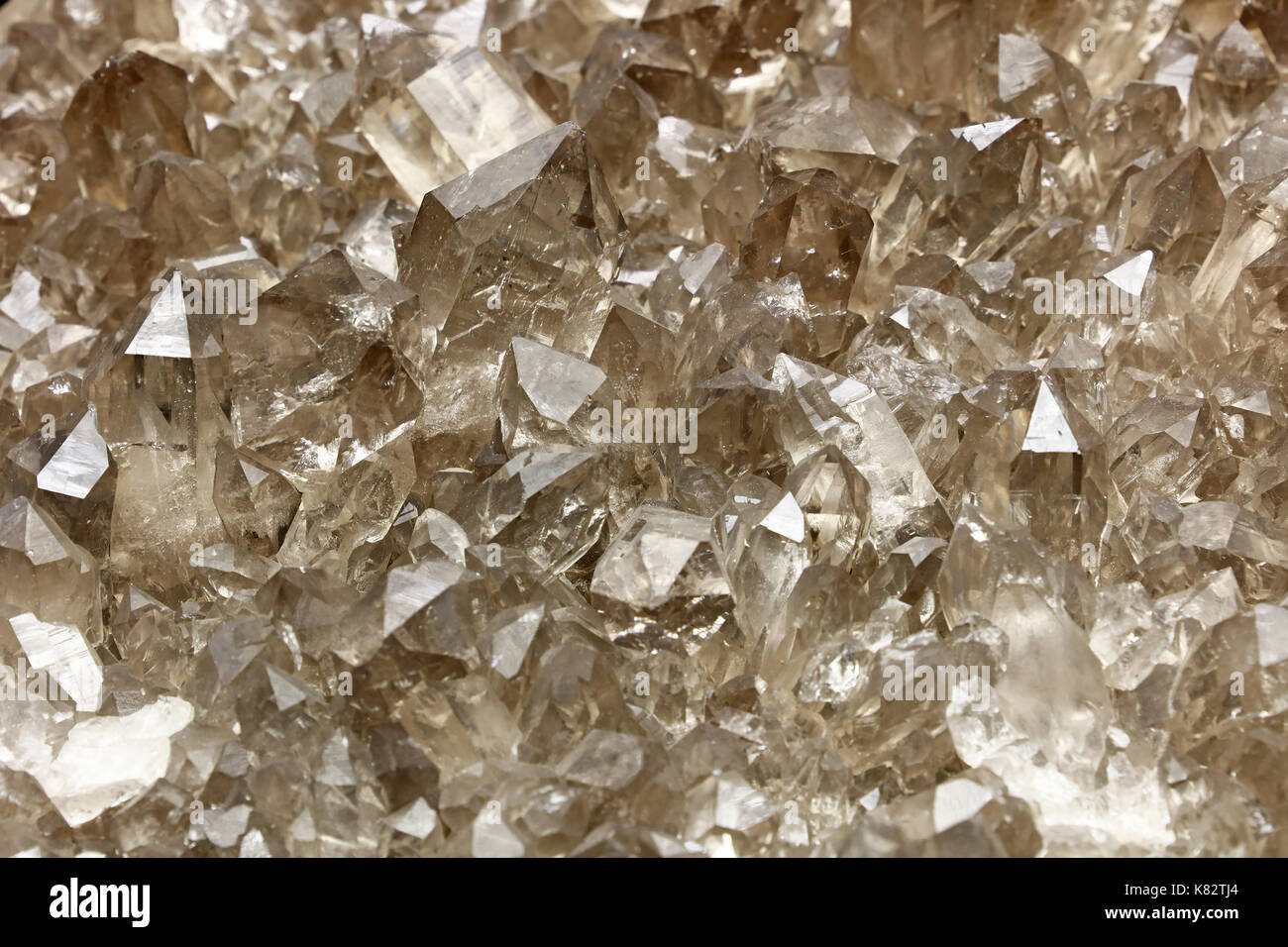 Sio2 hi-res stock photography and images - Alamy