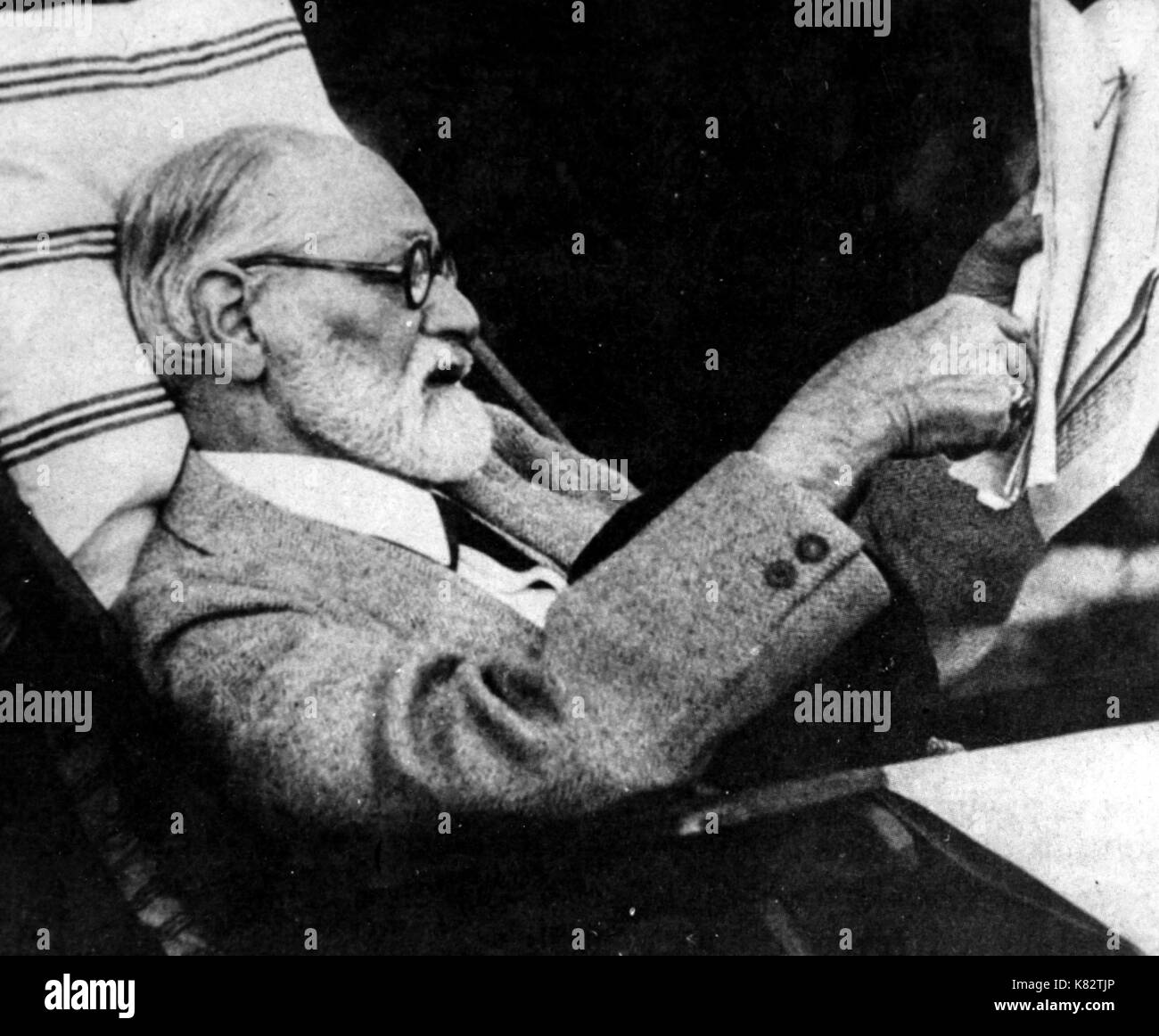 Psychoanalysis freud hi-res stock photography and images - Alamy