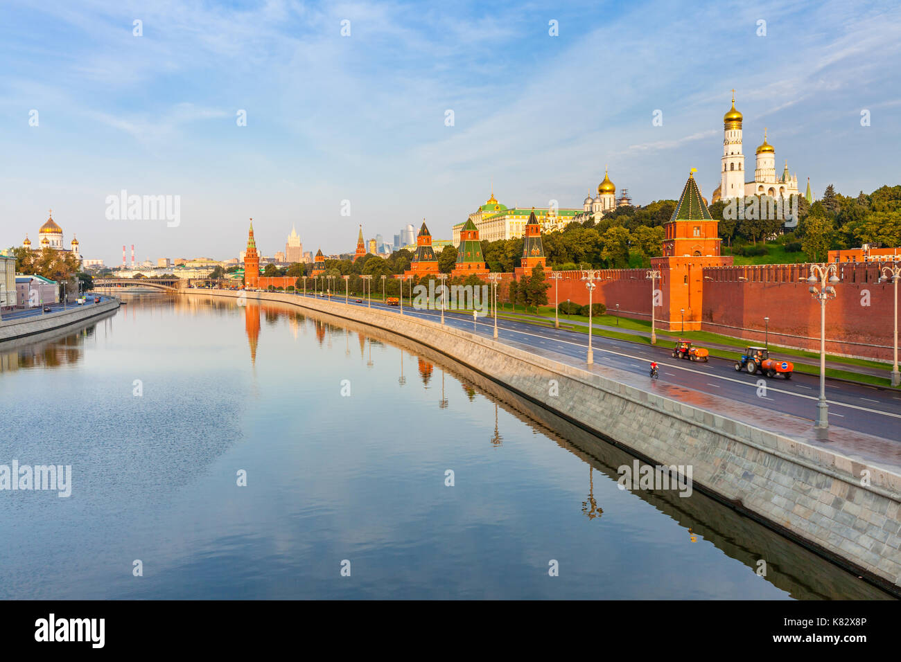 Moscow red square empty hi-res stock photography and images - Alamy