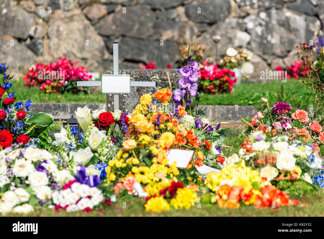 Funeral flower name hi-res stock photography and images - Alamy