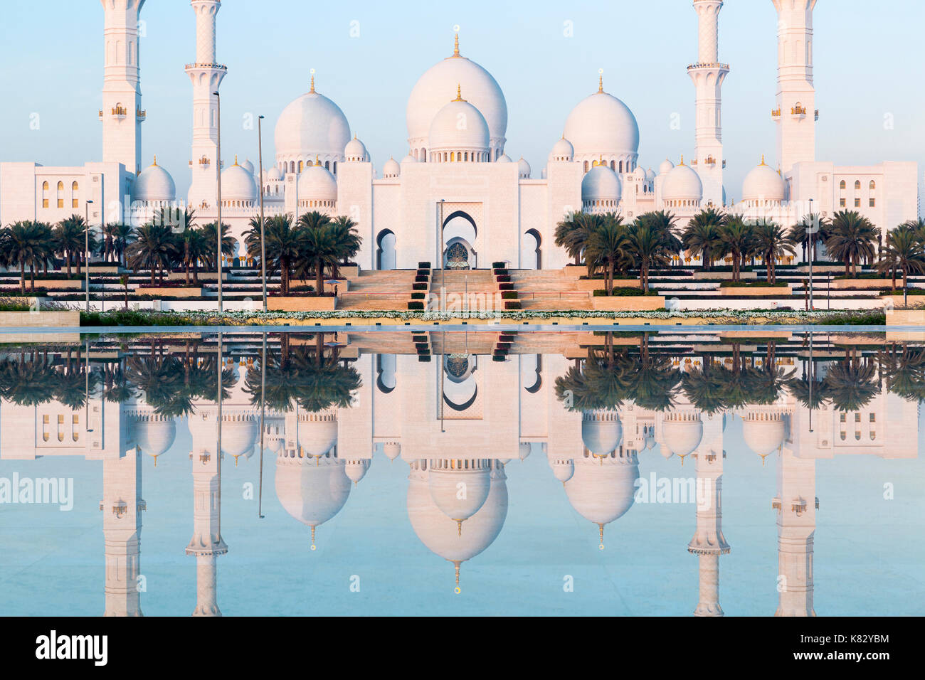 Sheikh Zayed Bin Sultan Al Nahyan Mosque Abu Dhabi United Arab