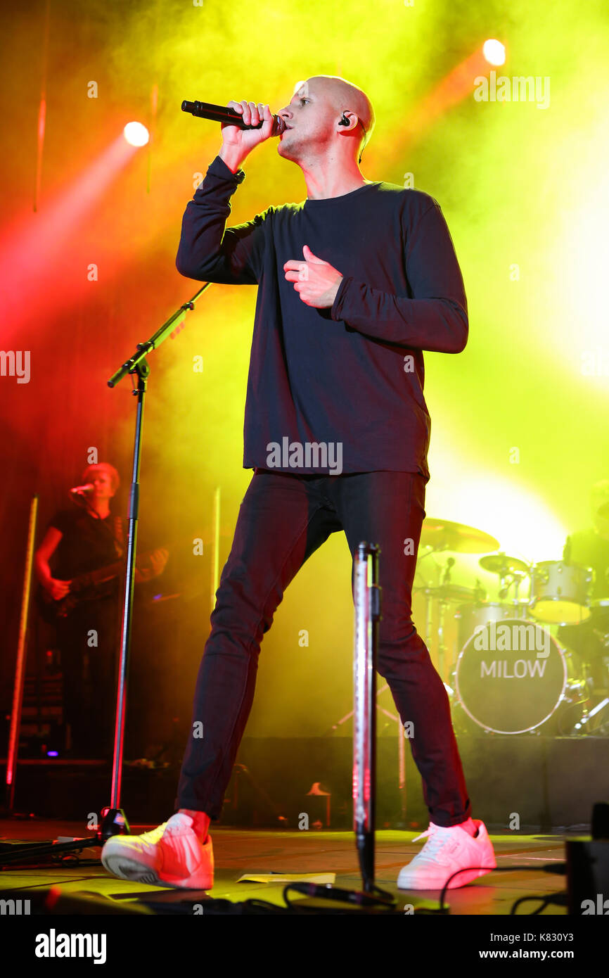 Belgian singer songwriter jonathan vandenbroeck hi-res stock ...