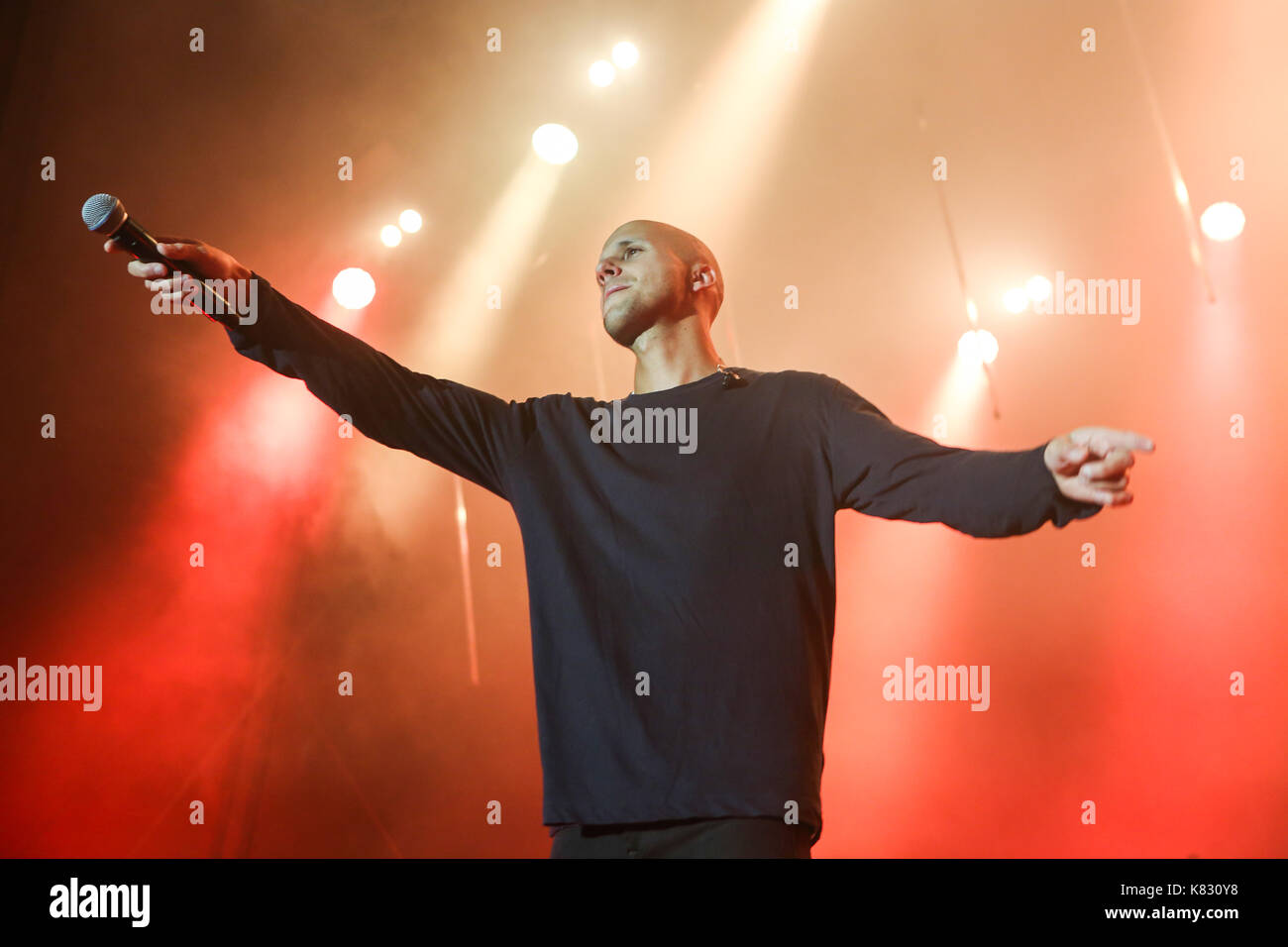 Milow sänger hi-res stock photography and images - Alamy