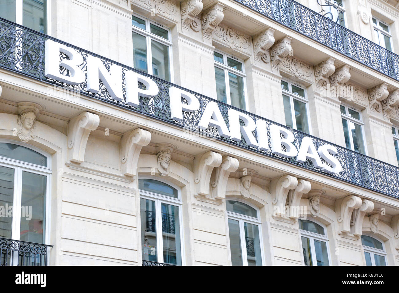 Bnp paribas house hi-res stock photography and images - Alamy