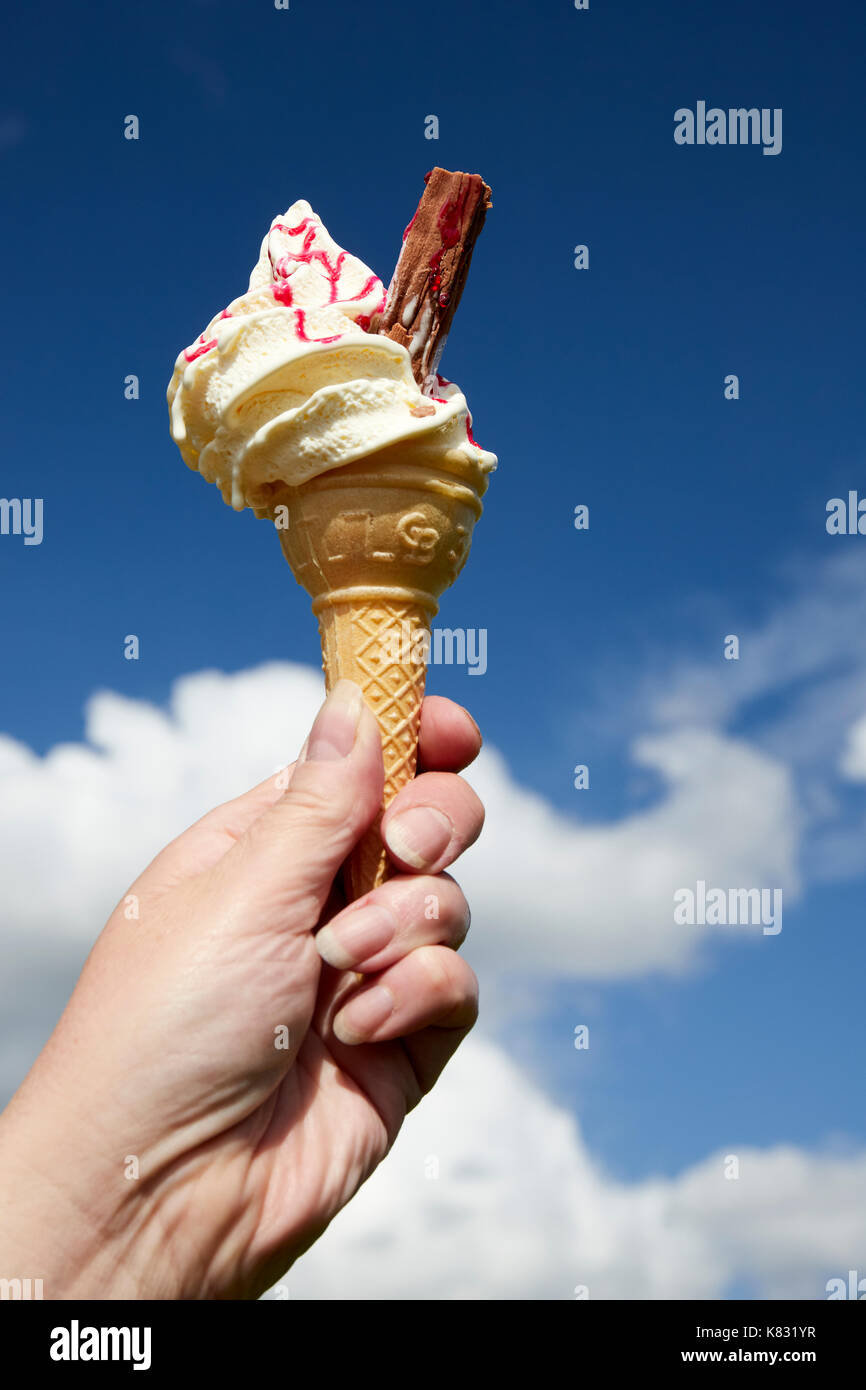 99 ice cream whippy hi-res stock photography and images - Alamy
