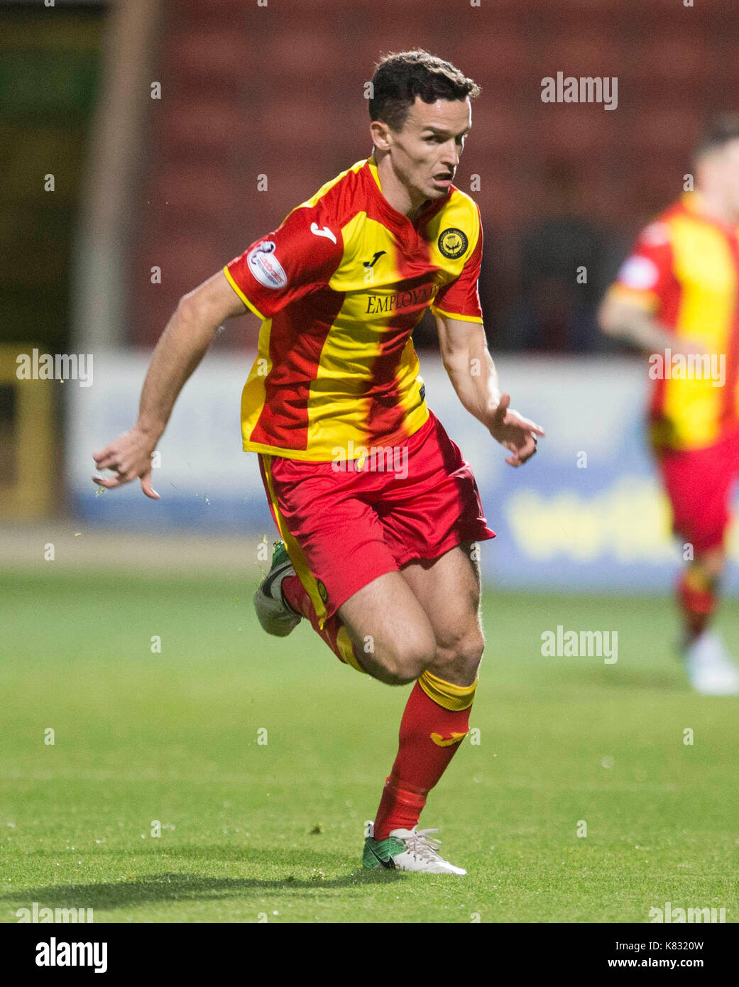 Partick thistle v rangers hi-res stock photography and images - Alamy