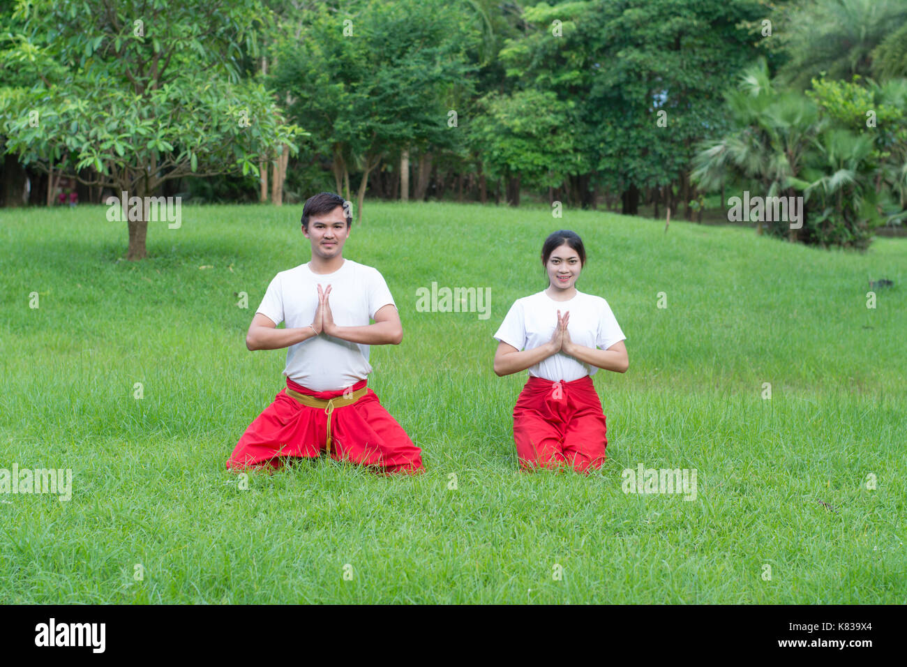 Asian young boy and girls learning Thai dance. Classical Dance in white ...