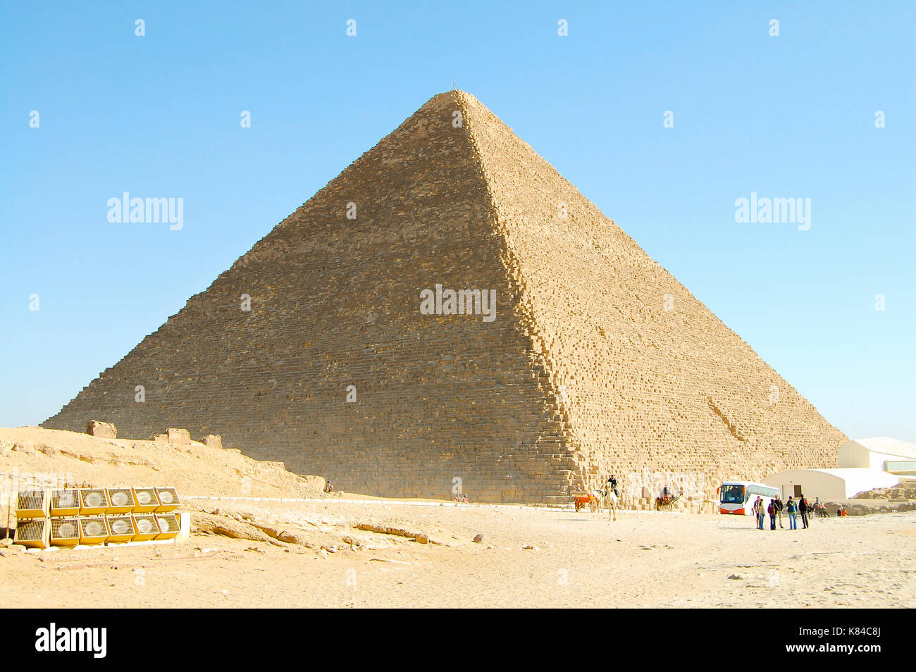 The Great Khufu Pyramid of Giza - Cairo Stock Photo - Alamy