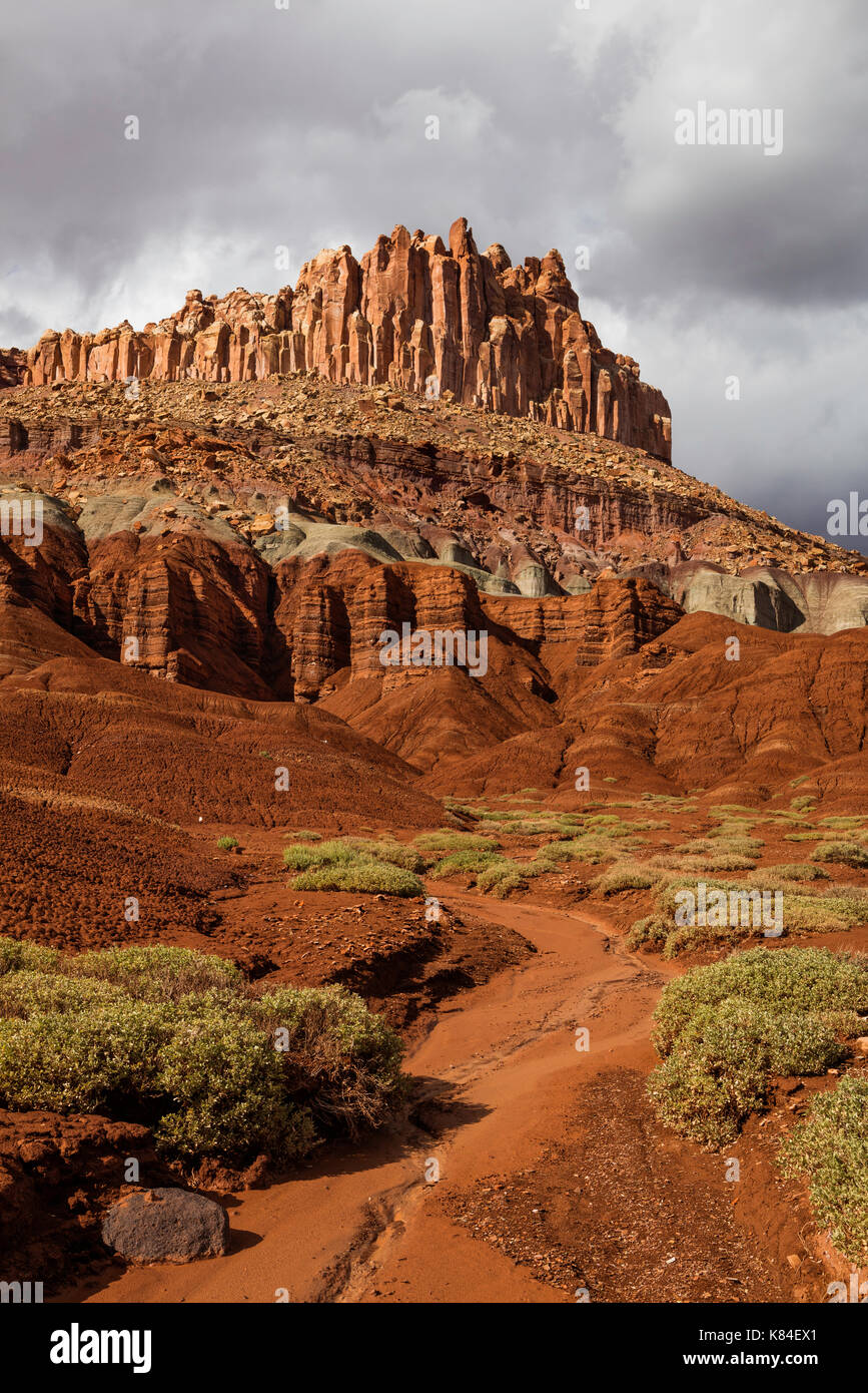 The castle capitol reef national park hi-res stock photography and ...