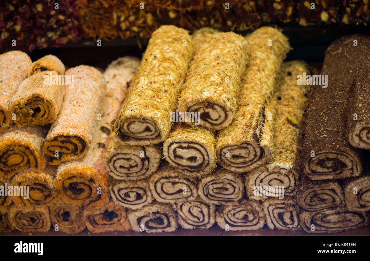 Load of traditional turkish delight rahat lokum Stock Photo - Alamy